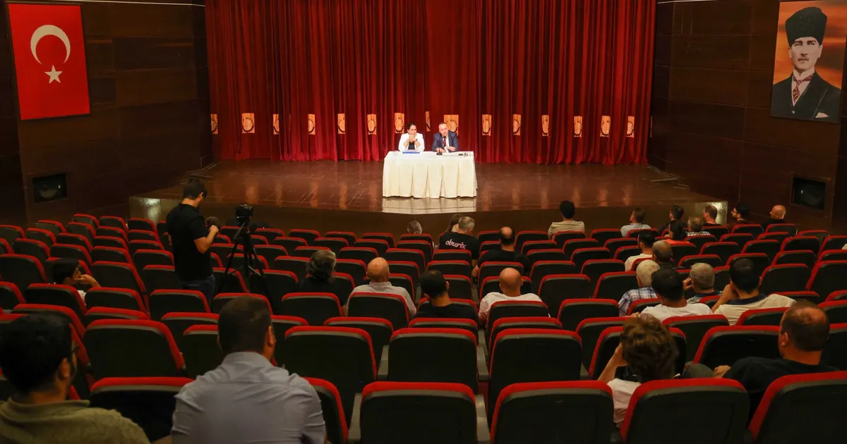 ÖZKAN YALIM İSMET PAŞA VE ORHAN DENGİZ CADDESİ ESNAFIYLA BİRARAYA GELDİ ...