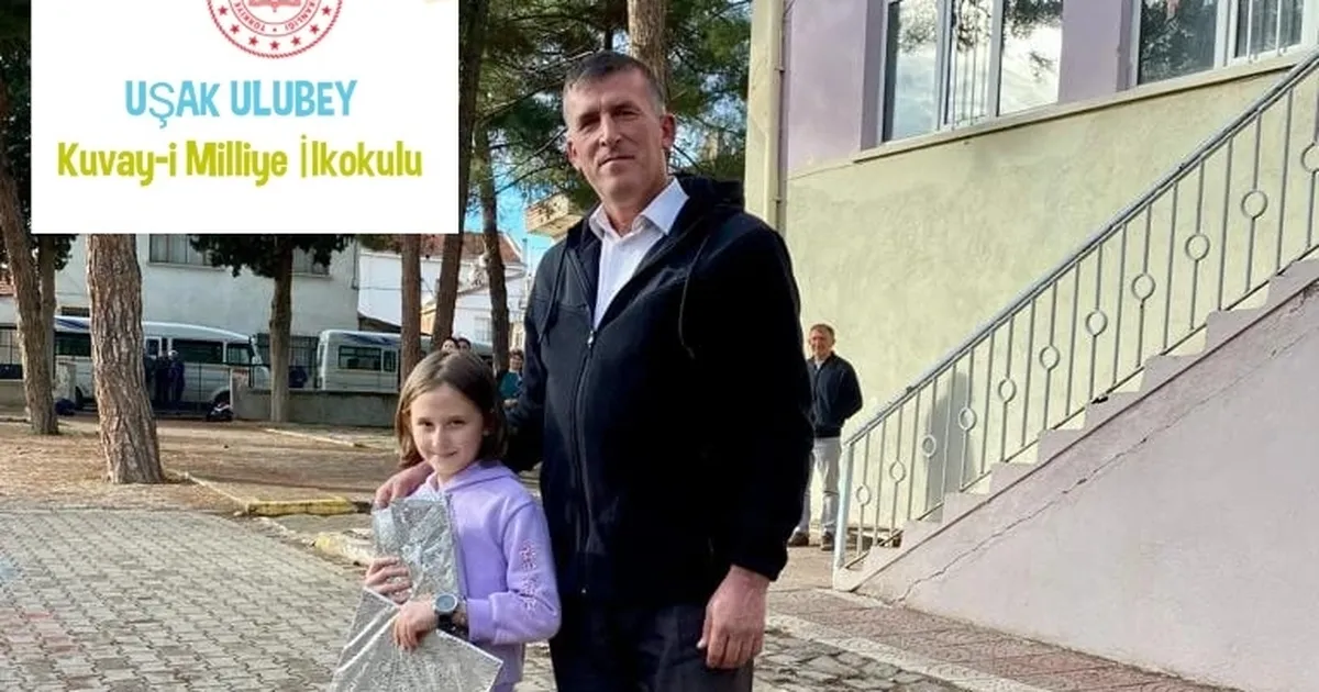 Ulubey'i sözlük tasarım yarışmasında Aysima'nın 'Uzay sözlüğü ...